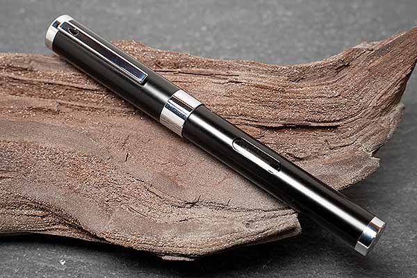 Diplomat Nexus - Eyedropper fountain pen Review